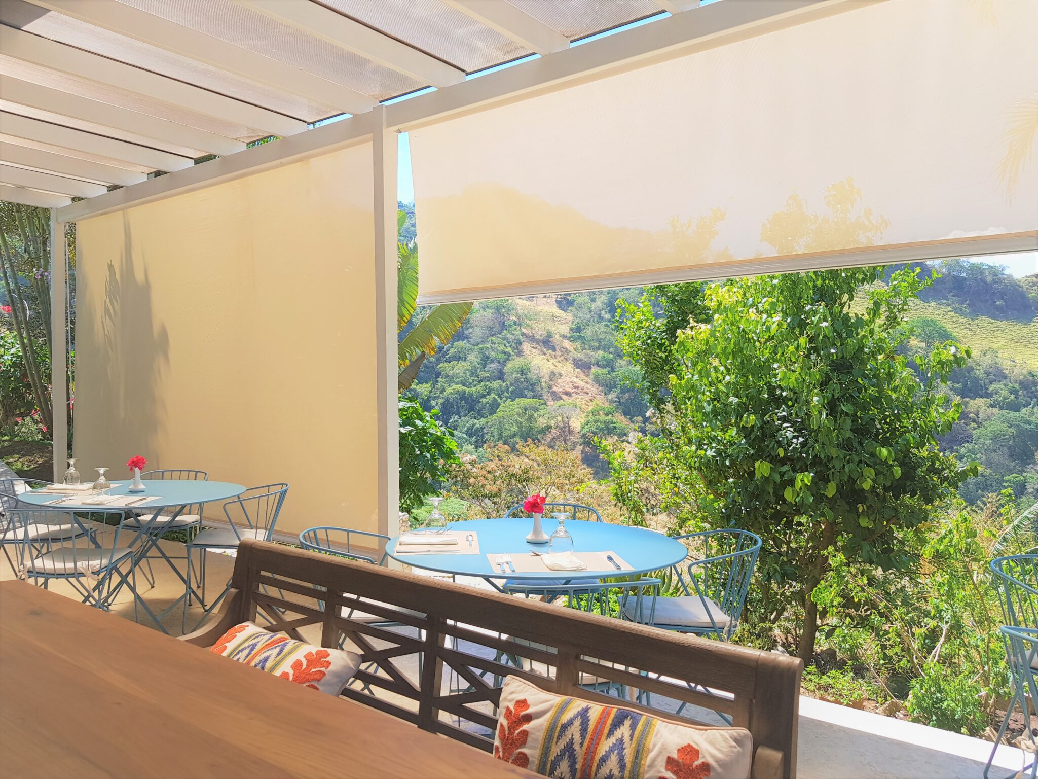Toldo Vertical -La solución Perfecta para tu Terraza – Innova